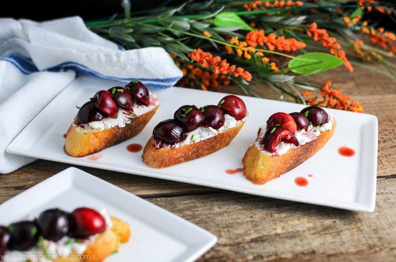 Cherry Recipes - Crostini with Goat Cheese | Gastronom Cocktails