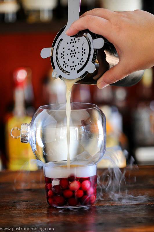 Mrs. Claus Cocktail - Christmas Drink | Gastronom Cocktails