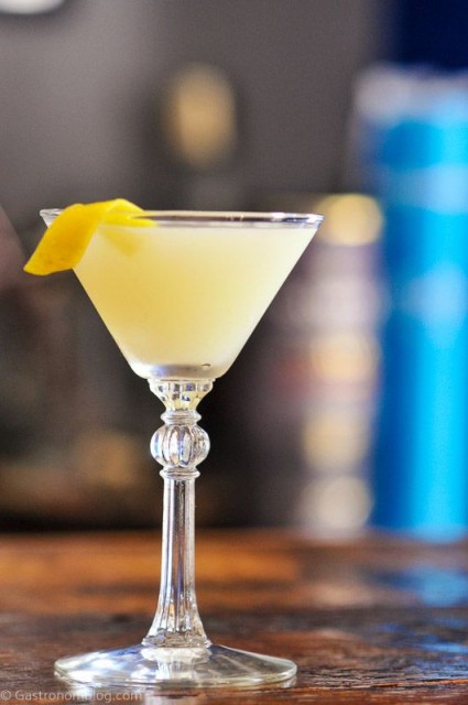 Aquavit Peach Sour Cocktail Recipe - Gastronom Cocktails