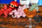 Cranberry Pine Mistletoe Martini Cocktail | Gastronom Cocktail