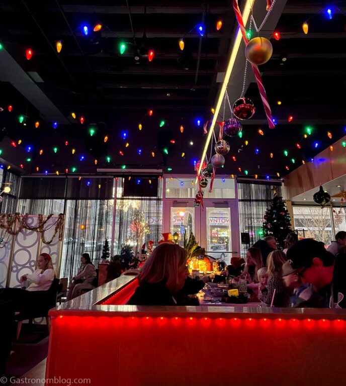 Christmas Pop-Up Bars in Omaha (2025) | Gastronom Cocktails