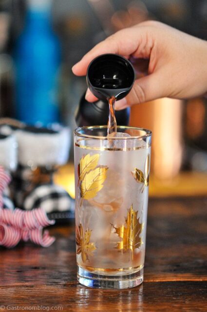 Sparkling Cranberry Mocktail Non Alcoholic Recipe|Gastronom Cocktails