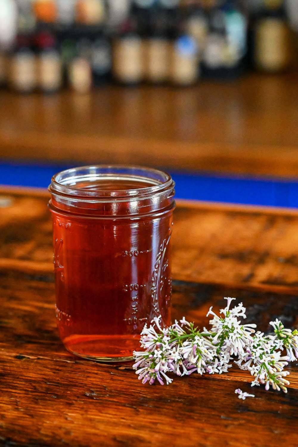 Lilac Liqueur - Lilac Infused Vodka | Gastronom Cocktails