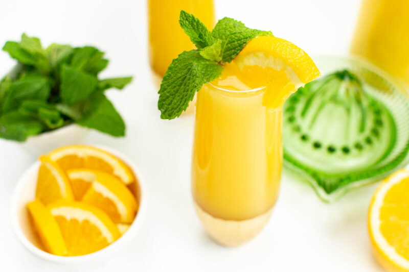 80+ Delicious Non-Alcoholic Easter Drinks - Gastronom Cocktails