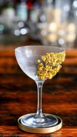 How to Make the Best Pistachio Martini Cocktail Recipe - Gastronom ...
