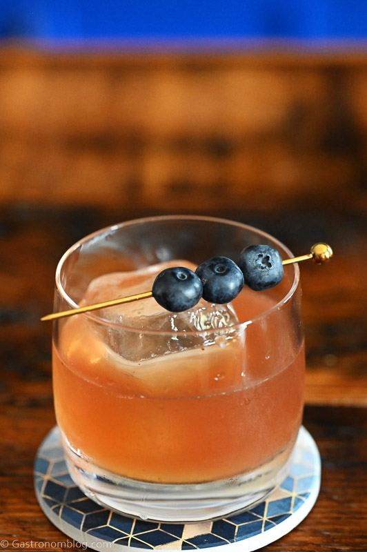 Blueberry Pie Old Fashioned Cocktail Recipe - Gastronom Cocktails
