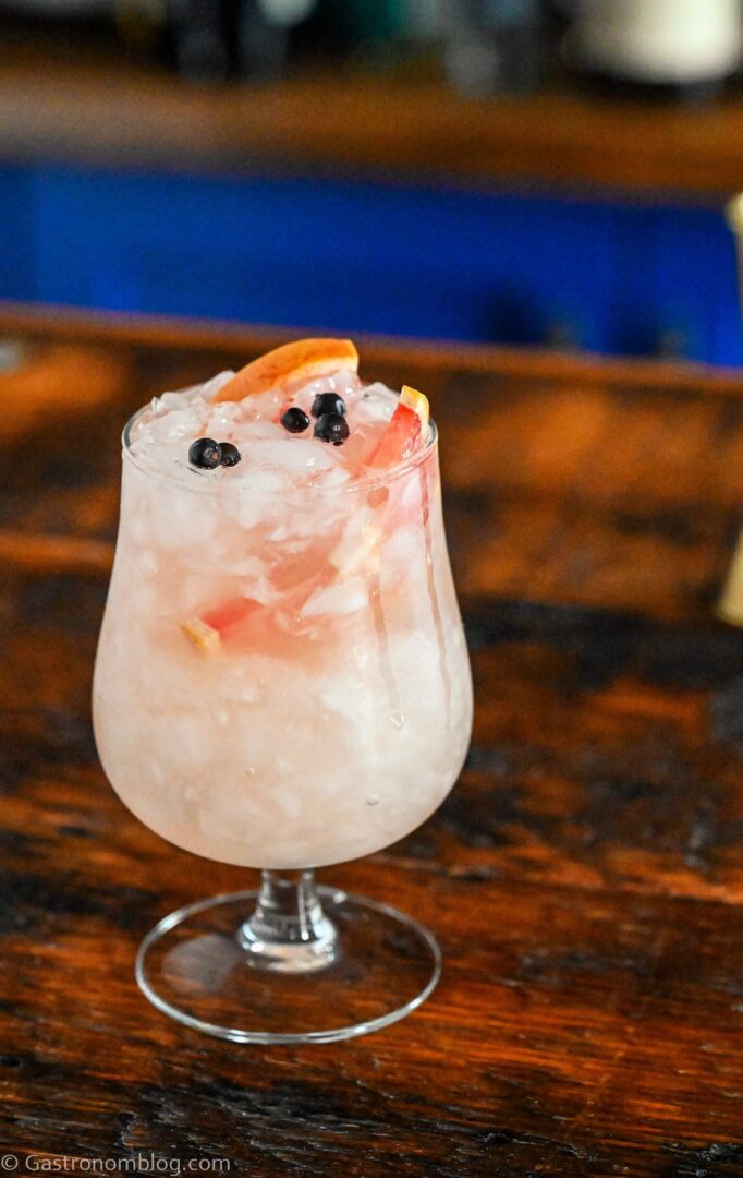 Grapefruit Gin & Tonic Cocktail Recipe - Gastronom Cocktails